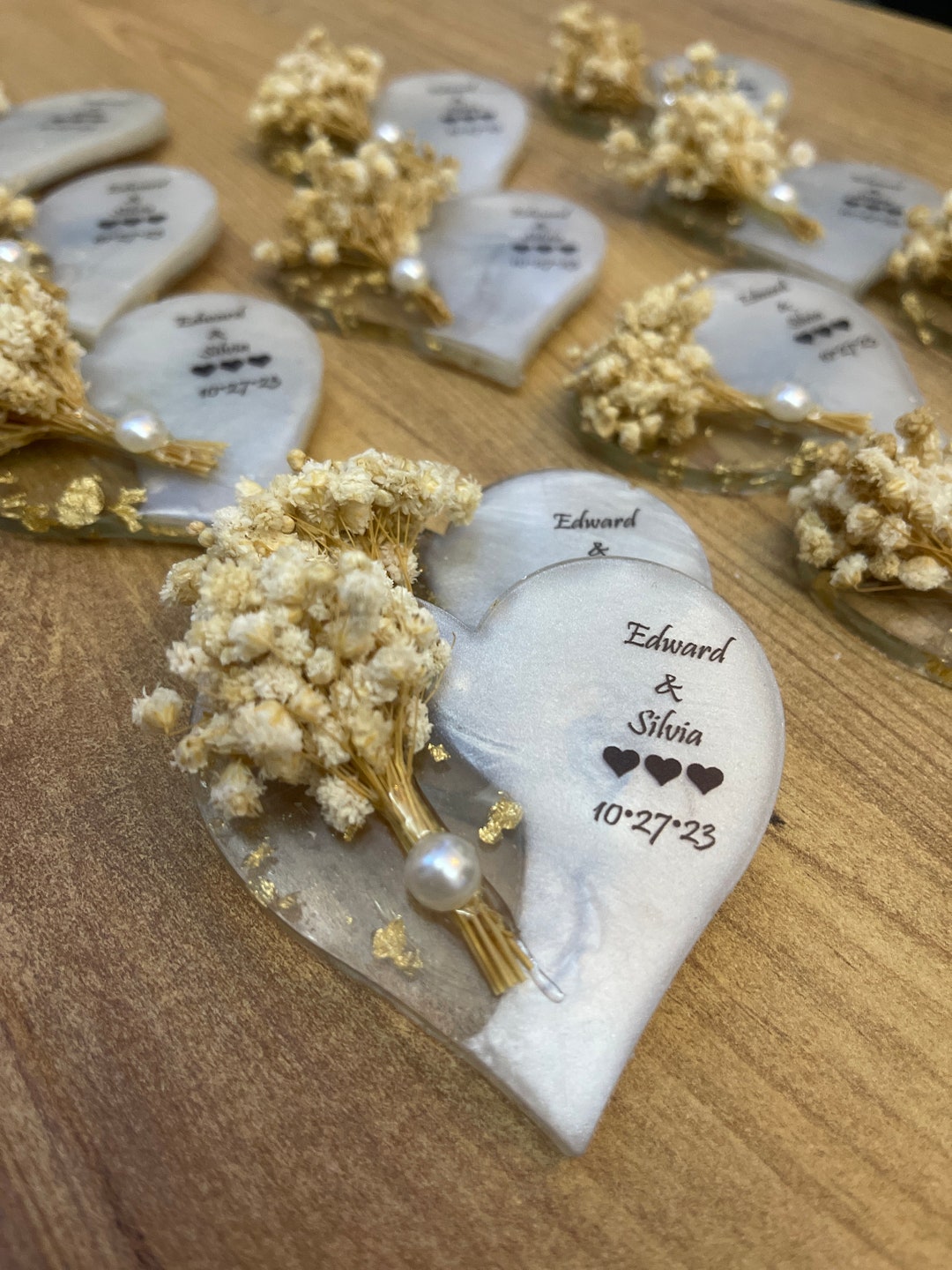 Wedding Party Favors for Guests, Resin Magnet, Epoxy Magnet Favors ...