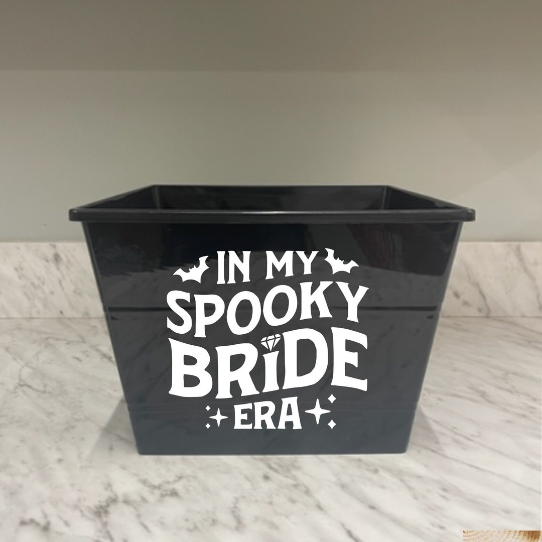 In My Spooky Bride Era, Halloween Bride, Halloween Bachelorette ...