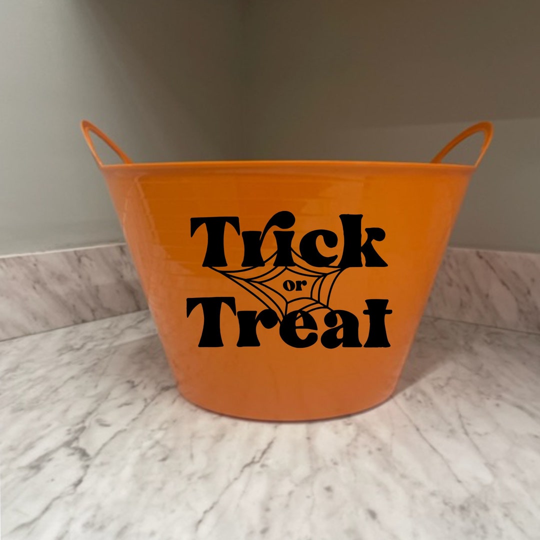 Trick or Treat Gift Basket, Halloween Candy Bucket,trick or Treat ...