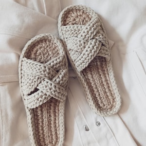 Handmade Cotton Flip-flops | Natural Jute Insole Rubber Sole | Stylish ...