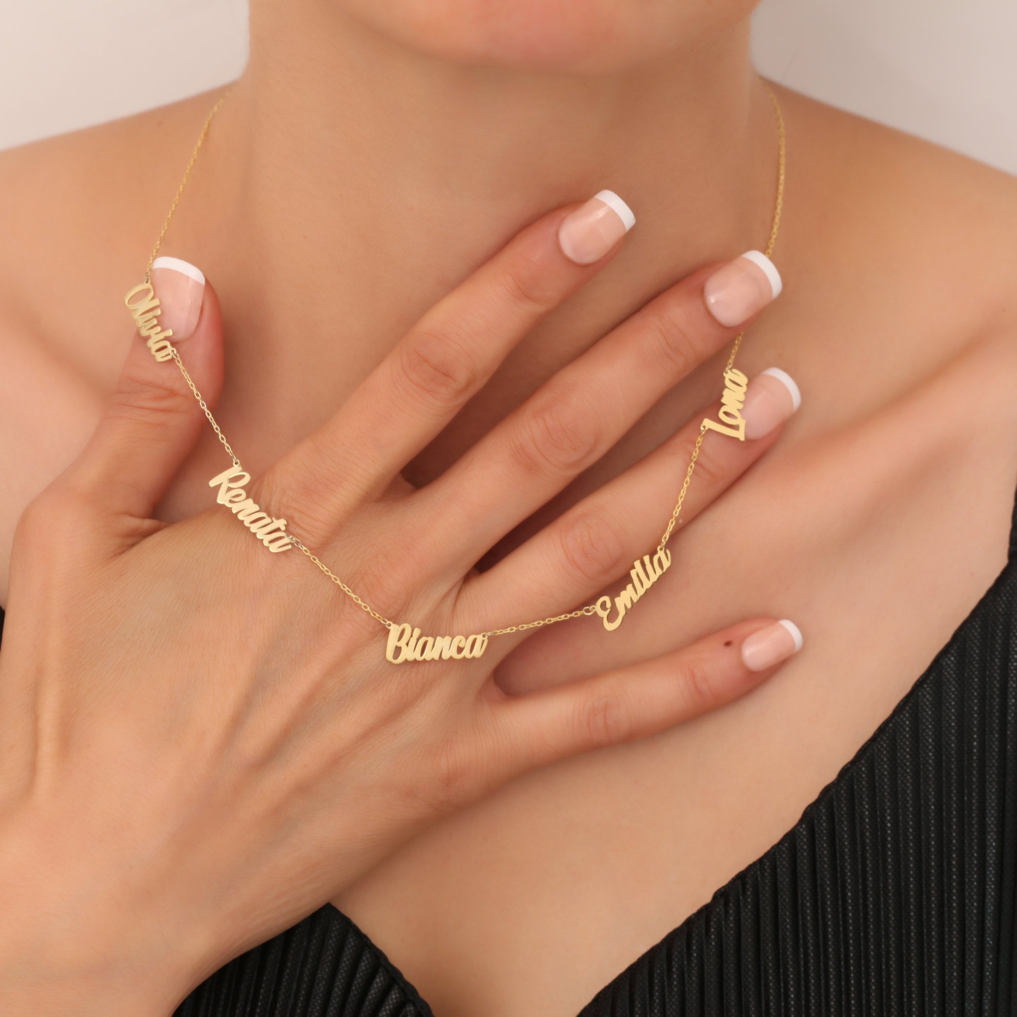 Five Name Necklace, Personalized Family Nacklace, Circle Family Name ...