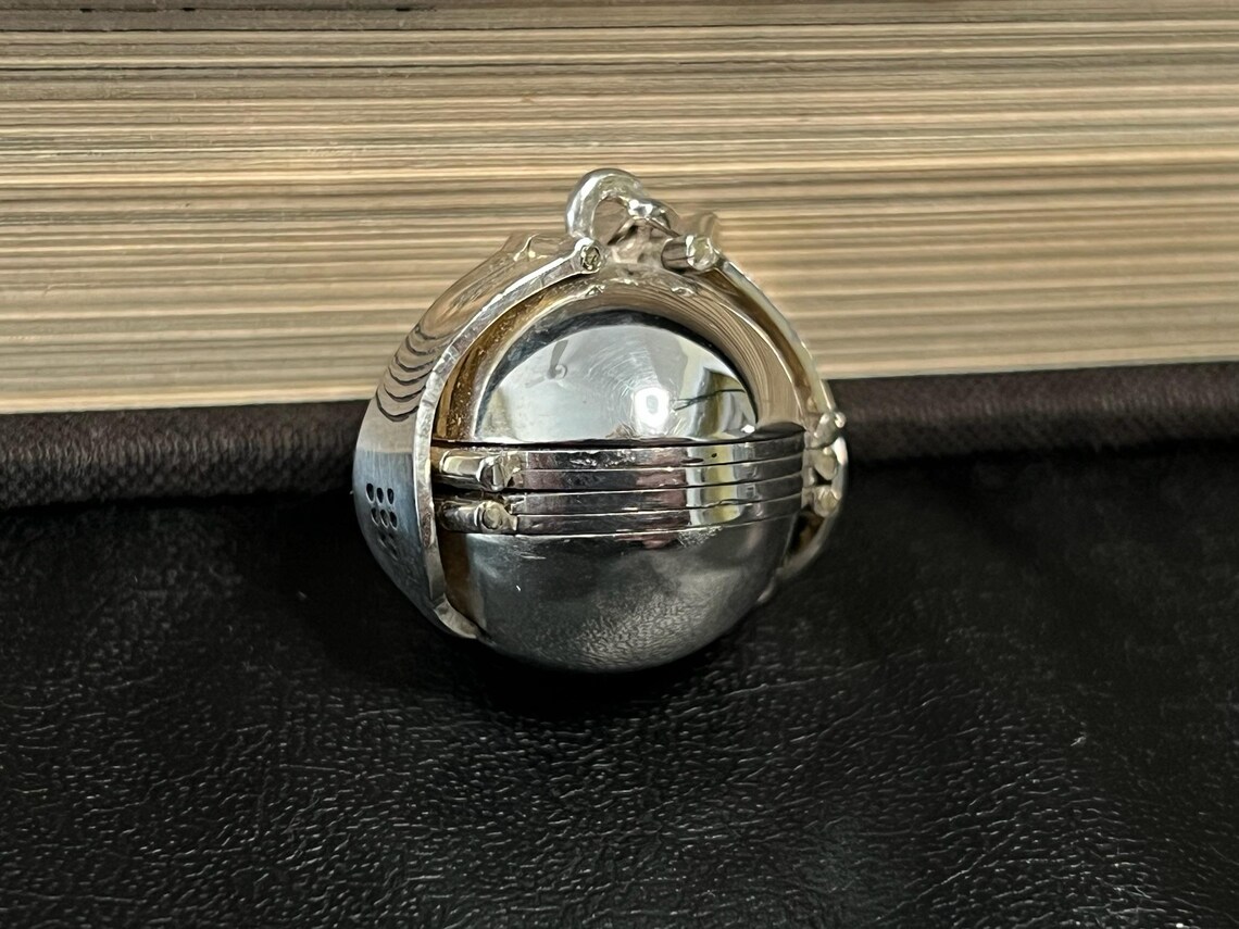 925 Sterling Silver 6 Panel Sphere Locket - Etsy