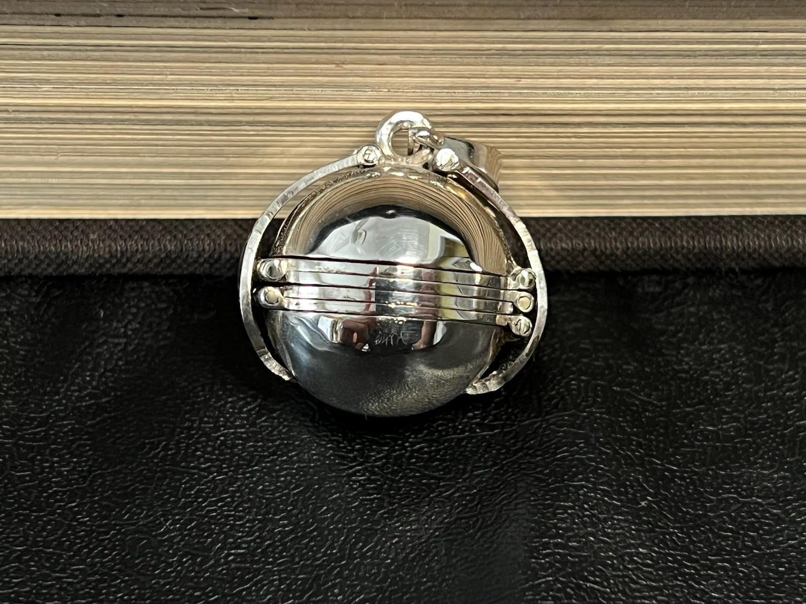 925 Sterling Silver 6 Panel Sphere Locket - Etsy