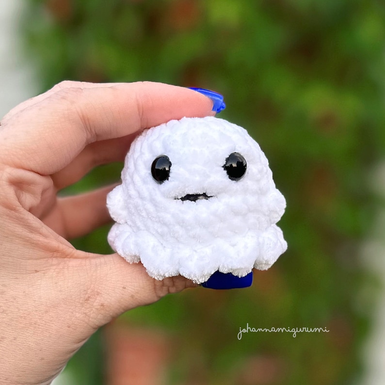 CROCHET PATTERN - Ghost Stress Ball | No Sew | Amigurumi Crochet ...