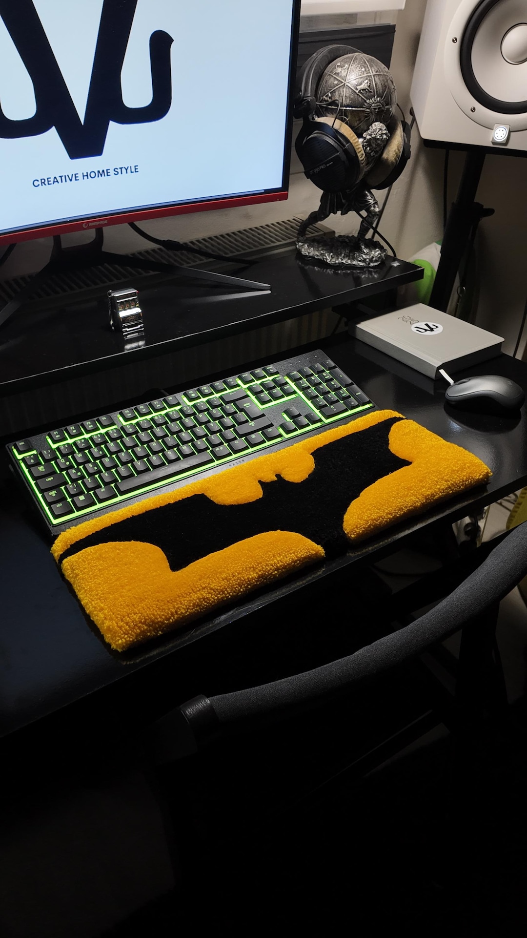 Handmade Tufted Keyboard Rug: Gamer Desk Decor (45x15x3 Cm) - Etsy