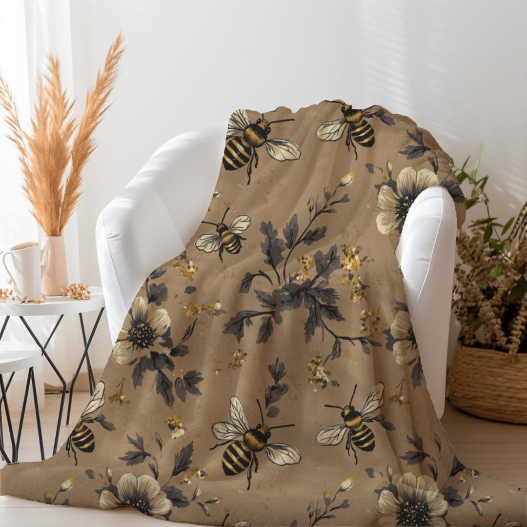 Cute Bee Themed Blanket | Flowers and Bees Blanket | Bee Blanket Gift ...