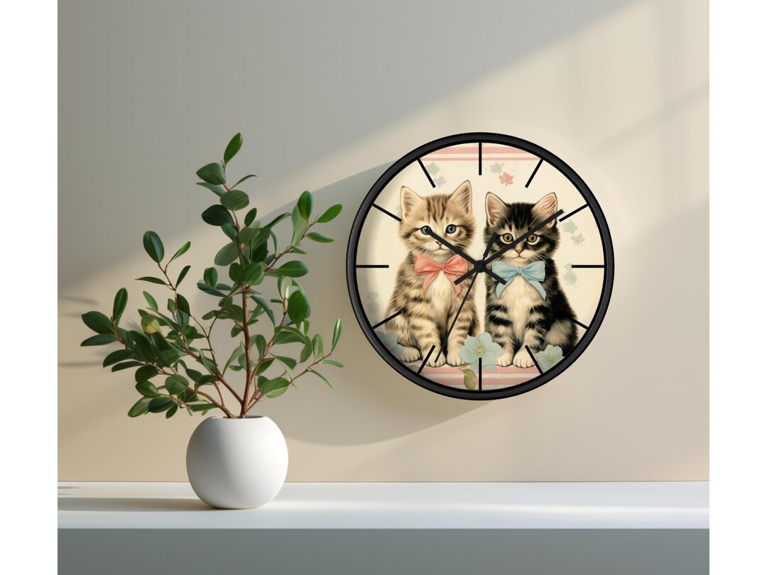 Cute Cats Clock | Cat Lover Gift | Cat Gift | Cat Lady Gift | Cat Decor ...