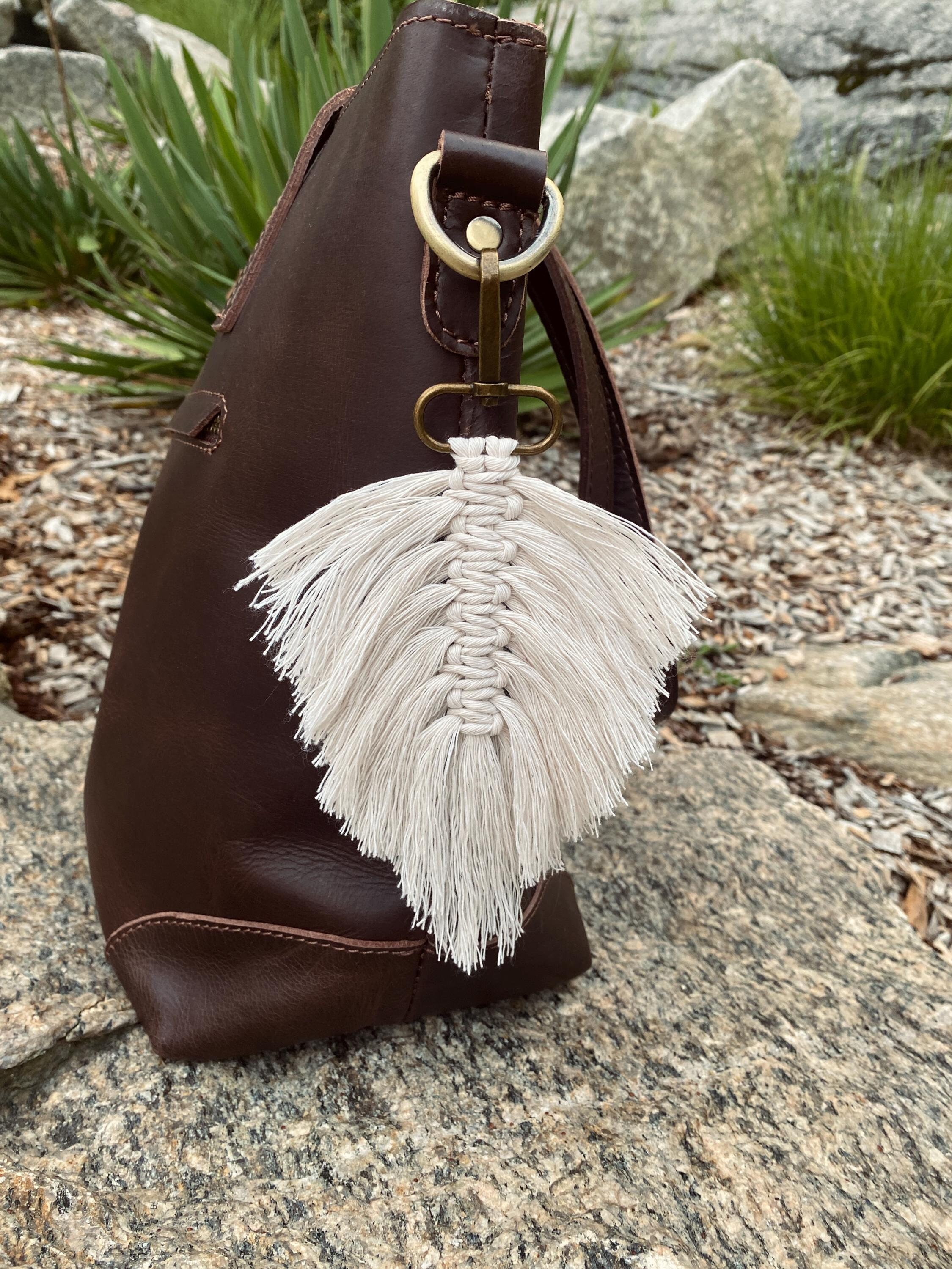 Boho Keychain, Macramé Feathered Keychain, Cotton Macramé Art, - Etsy