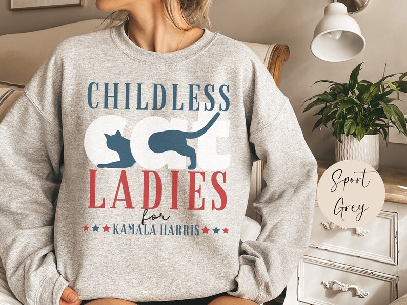 Cat Lady Kamala Harris President Sweatshirt, Cat Lover Crewneck Sweater ...