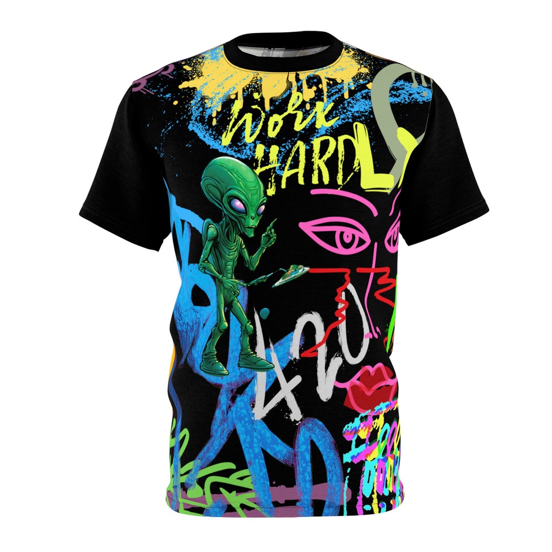 Alien Graffiti Shirt, Street Wear, Graphic T Shirt, Alien Street Art ...