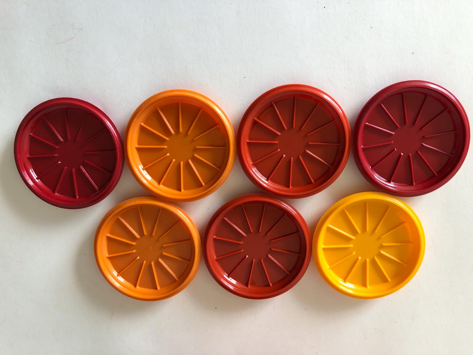 VINTAGE TUPPERWARE CUPS With Lids - Nothing is More 1970s Than ...