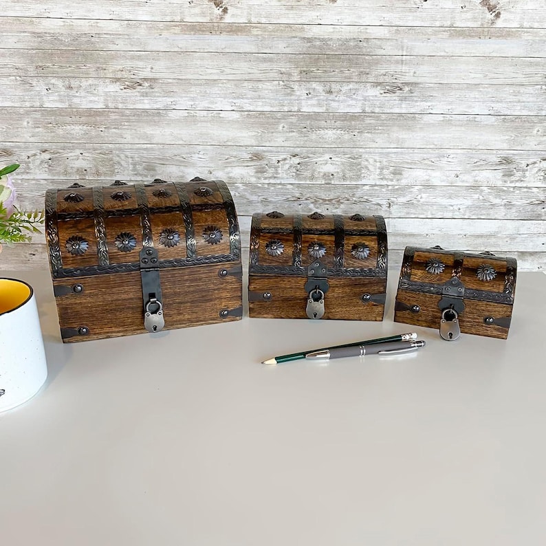 Treasure Chest With Lock & Key Handmade Mango Wood – Pirate Storage Box ...