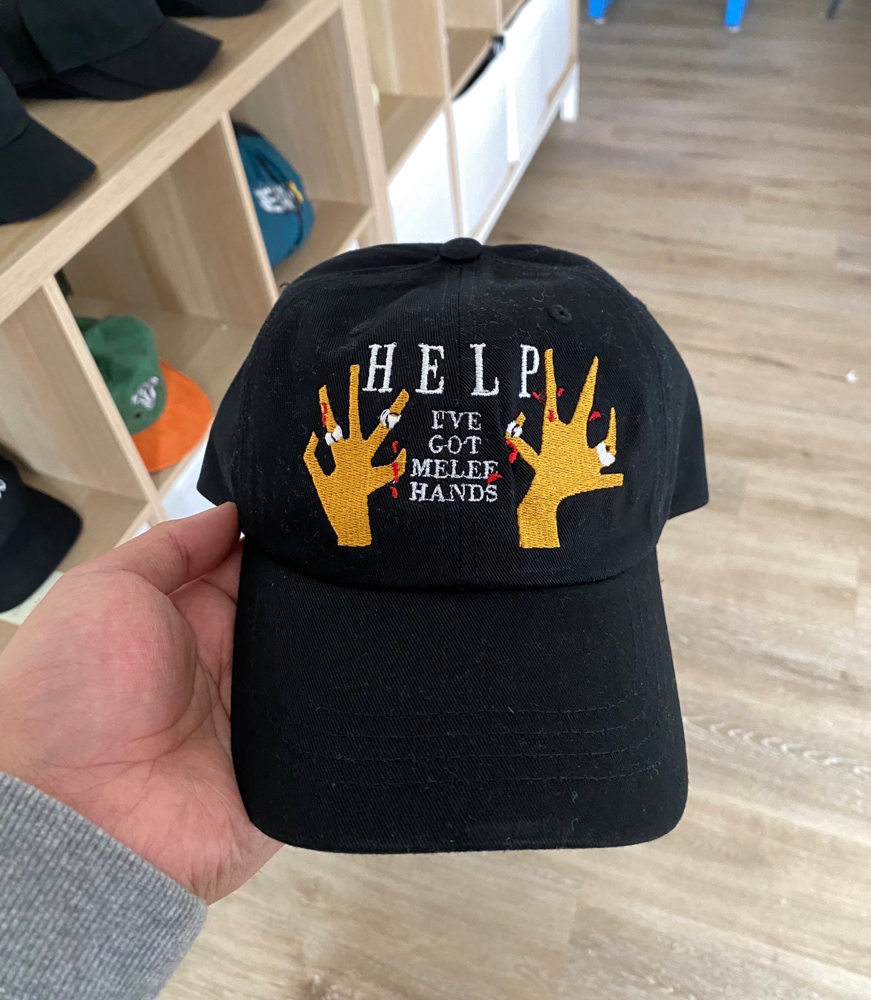 MELEE HANDS HAT - Etsy