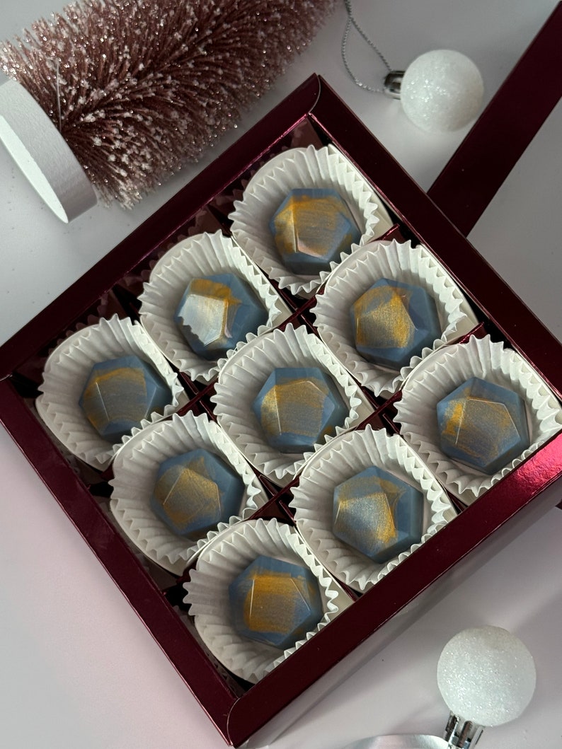 Bonbons , Chocolate , Handmade Candies , Coconut , Pineapple , Gift ...