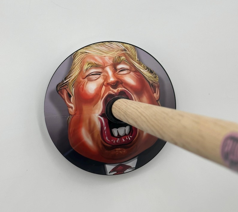 Funny Donald Trump Plunger - Funny Gag Gift, Novelty Item, White ...