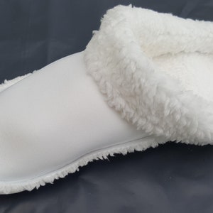 Insoles for Crocs Clogs Replacement White Black Fur Insert Lining Shoe ...