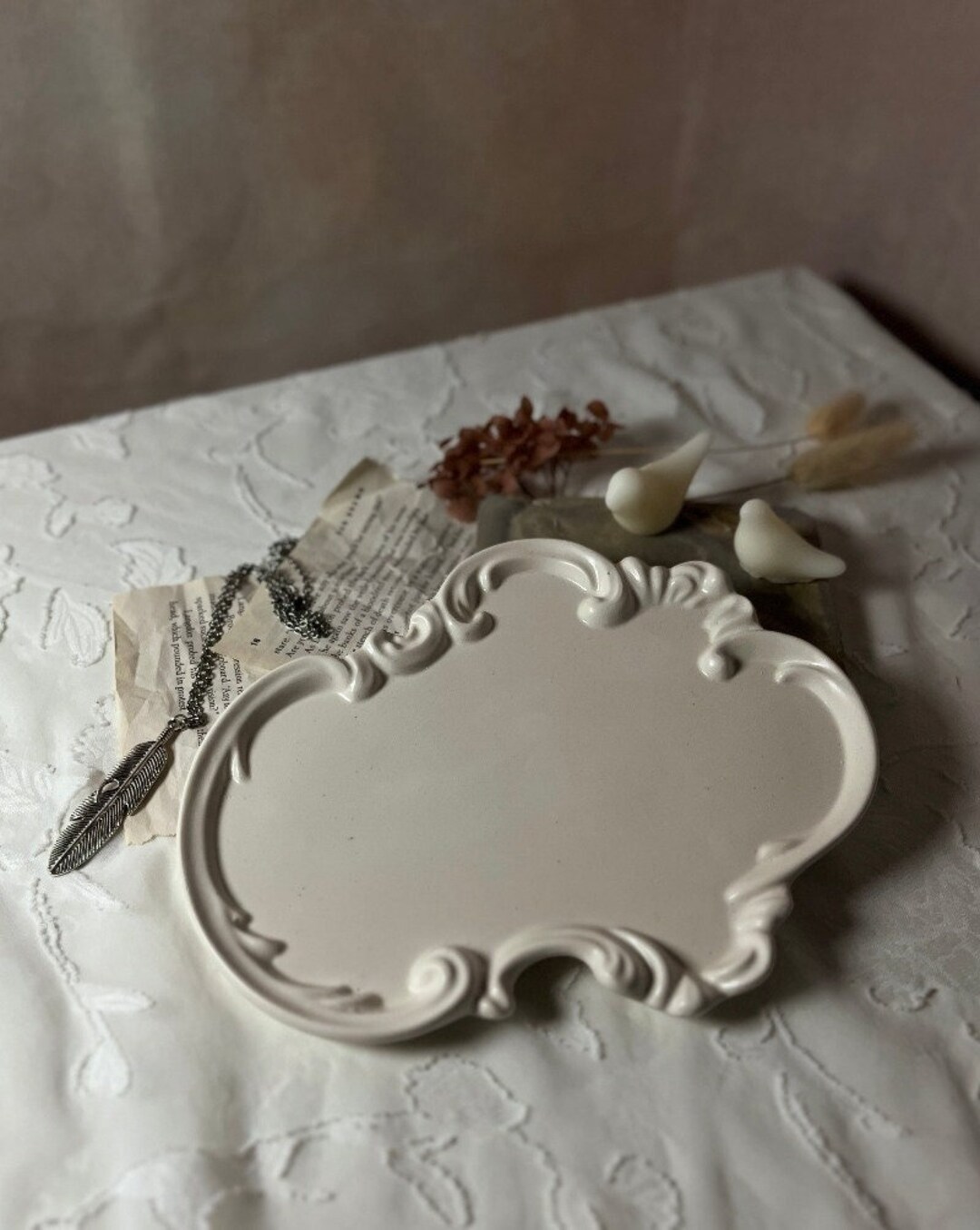 Hand- Poured Jesmonite Jewellery Tray| Minimalist Decorative Dish for ...