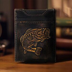 Bass Men's Magnetic Front Pocket Leather Wallet. Brown Burnished Full ...