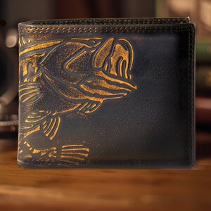 Bass Men's Bifold Leather Wallet. Brown Burnished Full Grain Finish ...