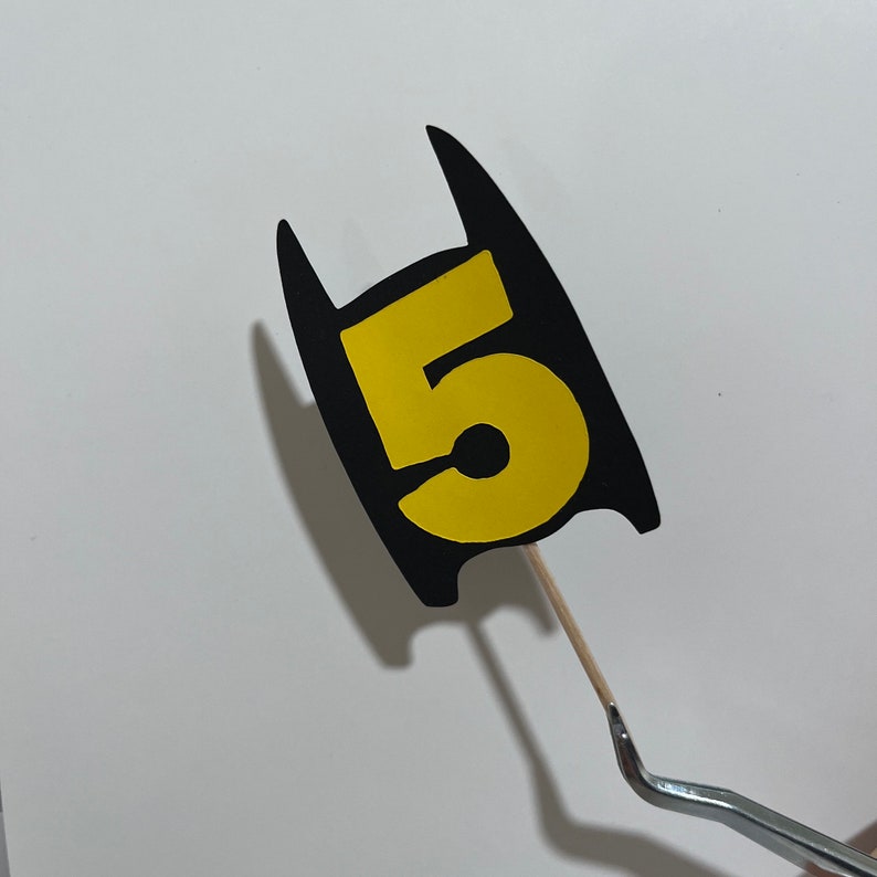 Batman Cupcake Toppers - Etsy
