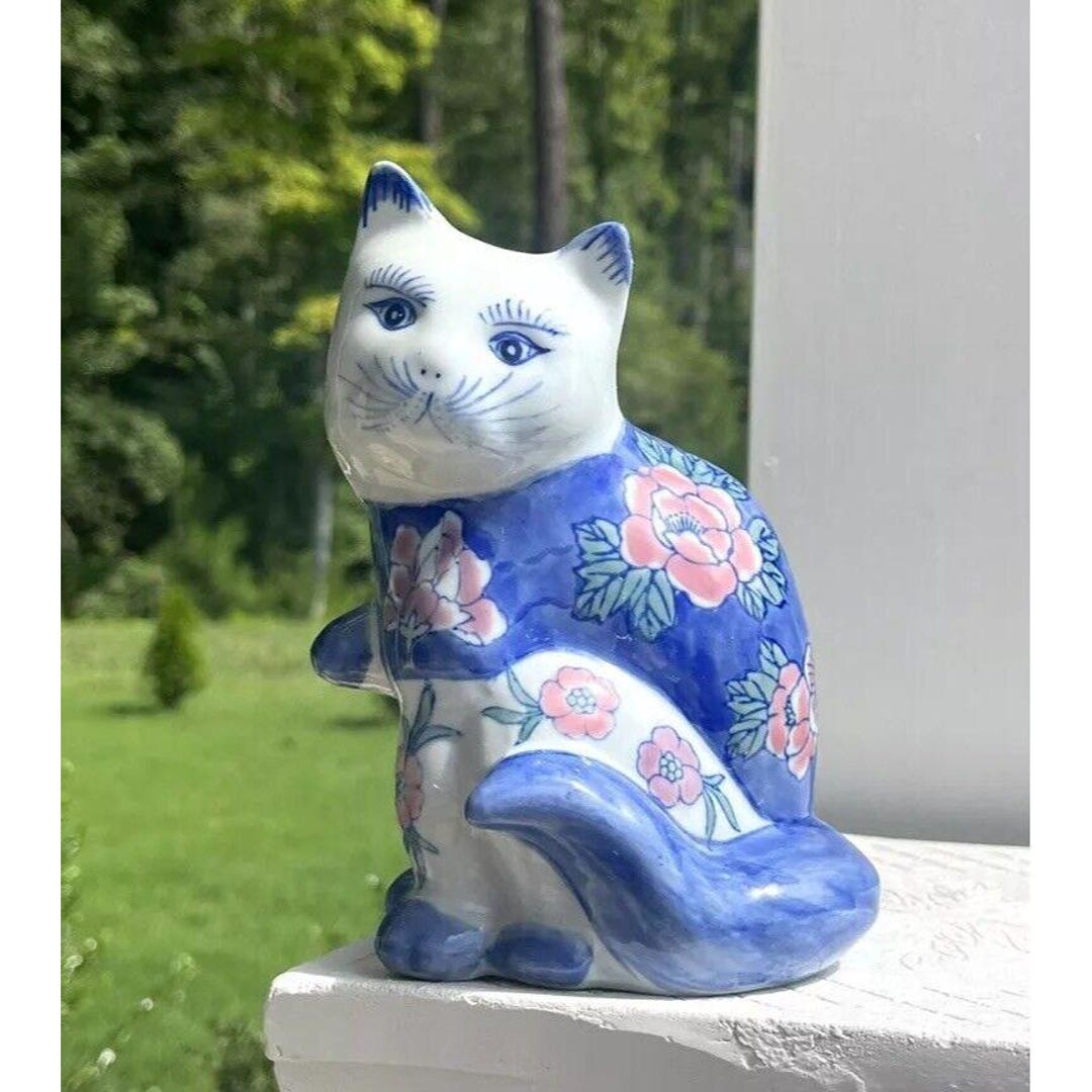 Anamorphic Cat Kitten Blue White Porcelain Feline Ceramic Kitty Figure ...