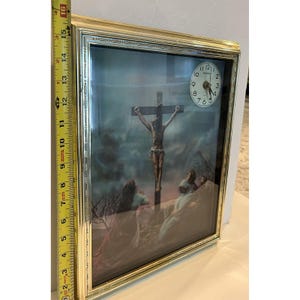 VTG Clock Crucifixion Jesus With Mary Framed 3D Lenticular Holograhm ...