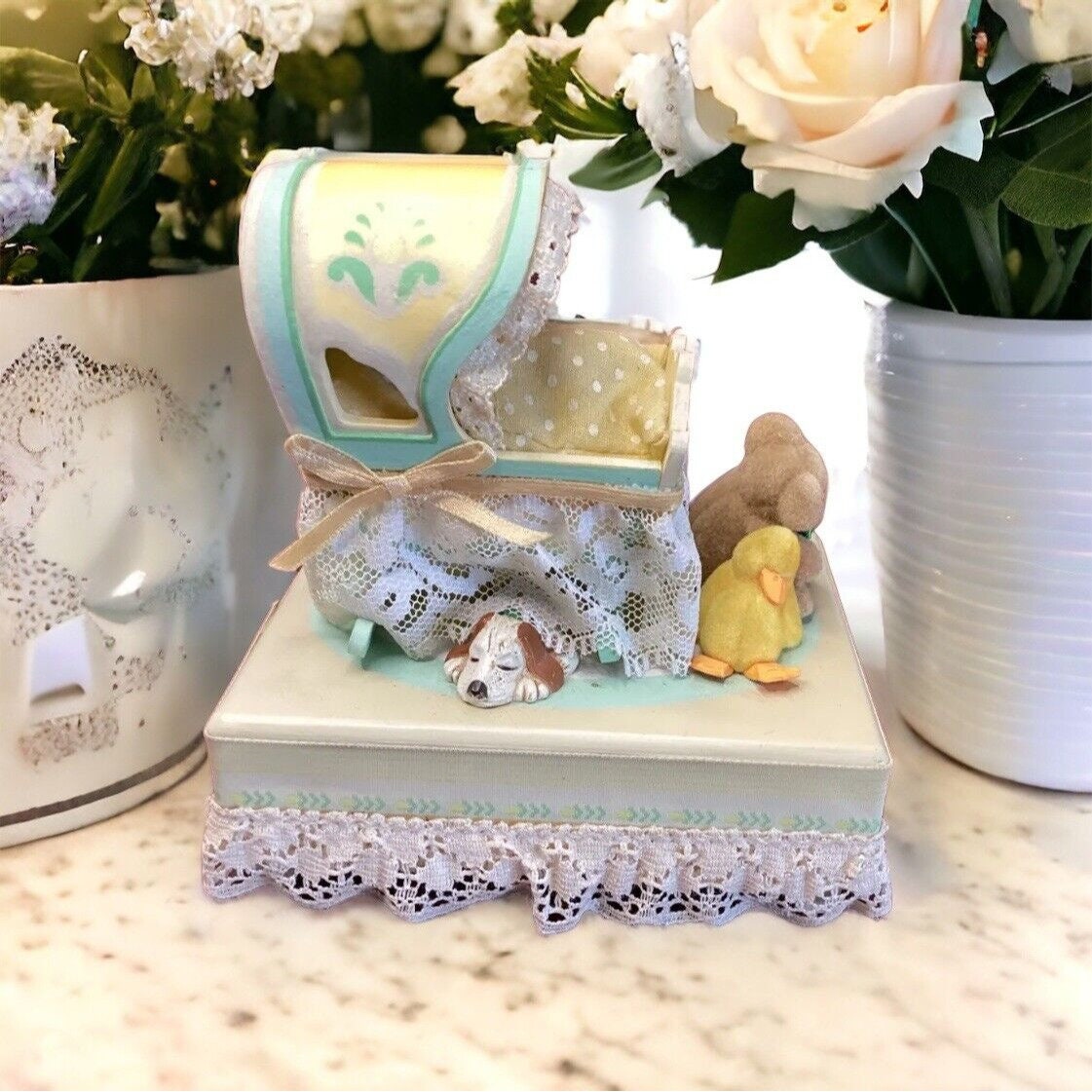 Vintage Hallmark Lullaby Music Box: Brahms' Lullaby Nursery Decor - Etsy