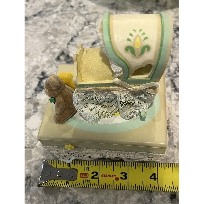 Vintage Hallmark Lullaby Music Box: Brahms' Lullaby Nursery Decor - Etsy