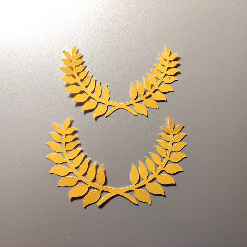Die Cut Cardboard Laurel Wreath Crown for Parties Laurel Wreath Crown ...