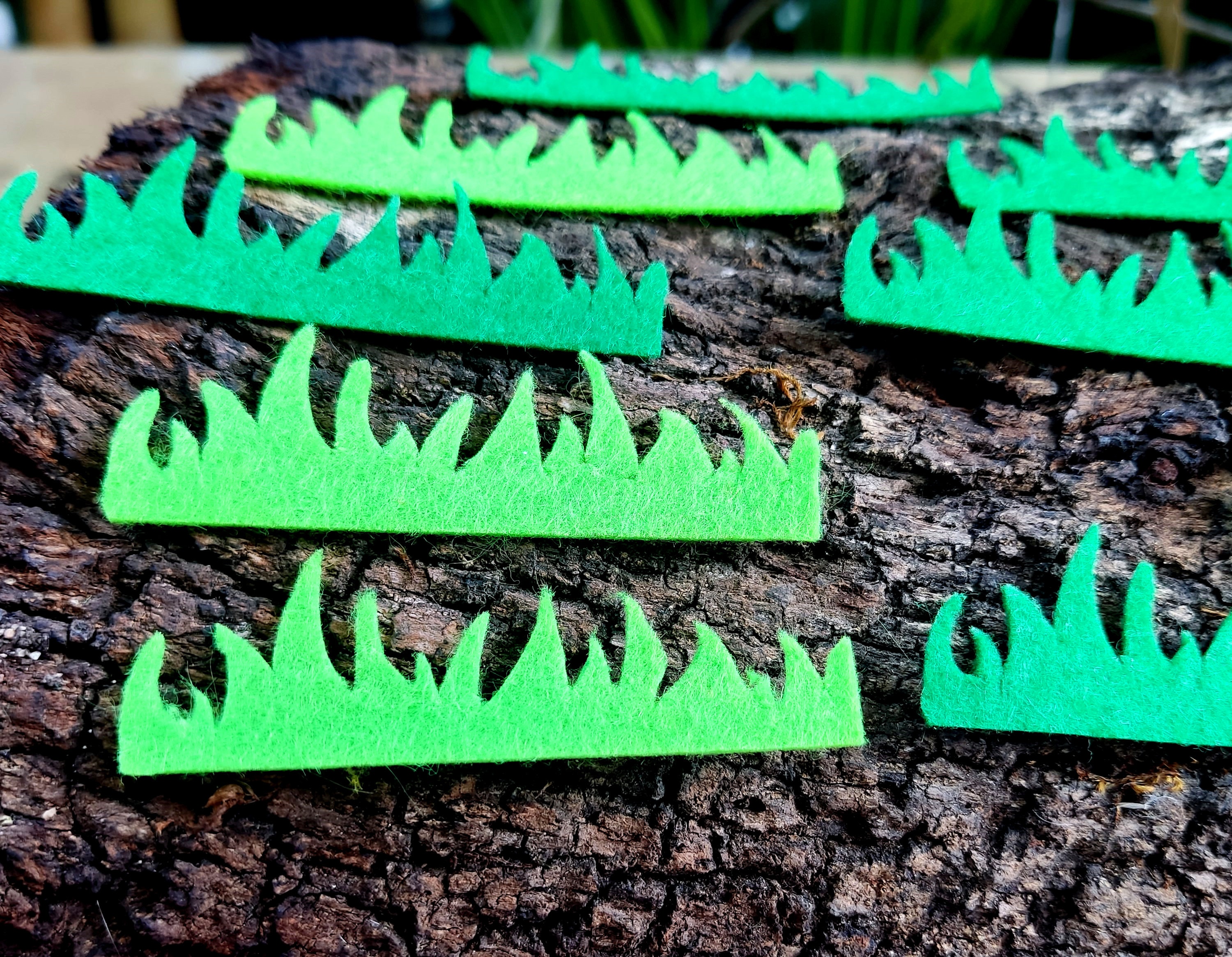 Felt Grass Cutouts Green Felt Grass Craft Grass Die Cut Felt Grass ...