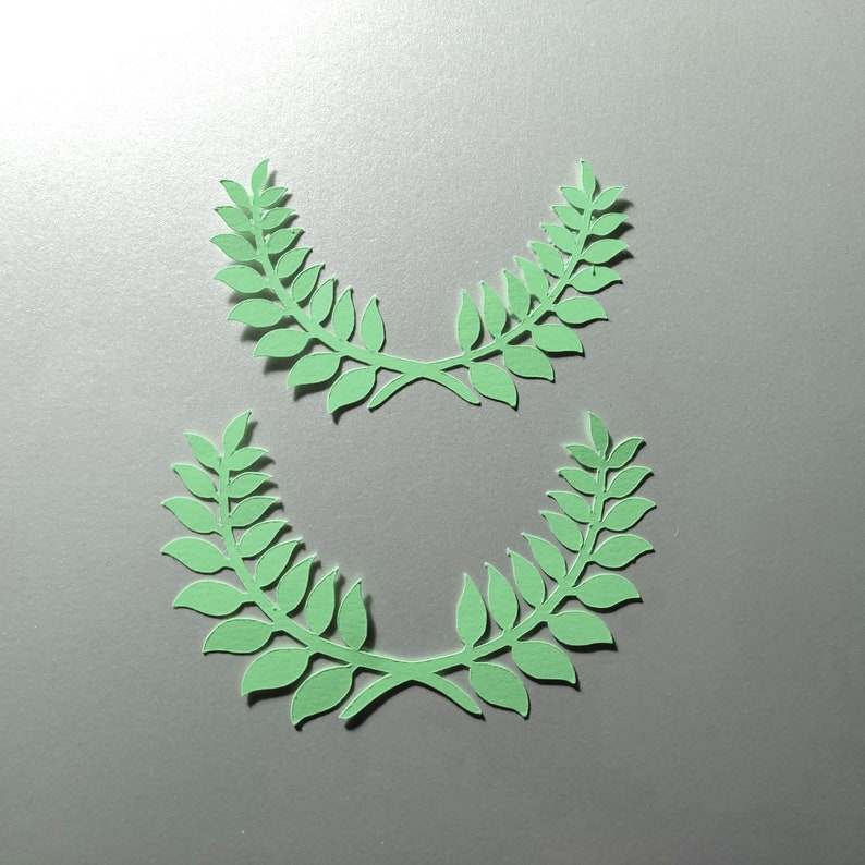 Die Cut Cardboard Laurel Wreath Crown for Parties Laurel Wreath Crown ...