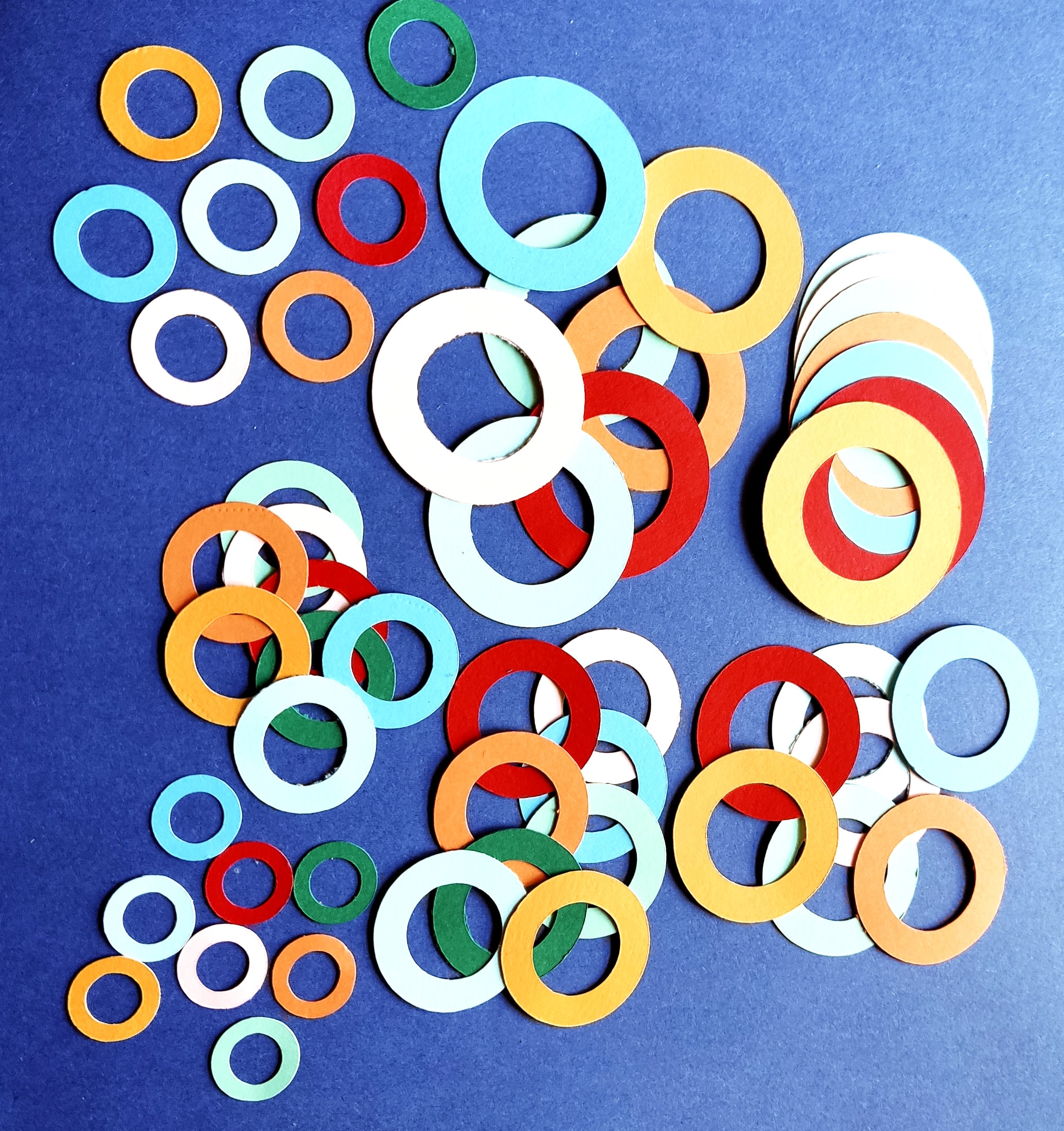 Cardstock Die Cut Circles | Sizes From 1,5cm to 4,5cm | Cardstock ...