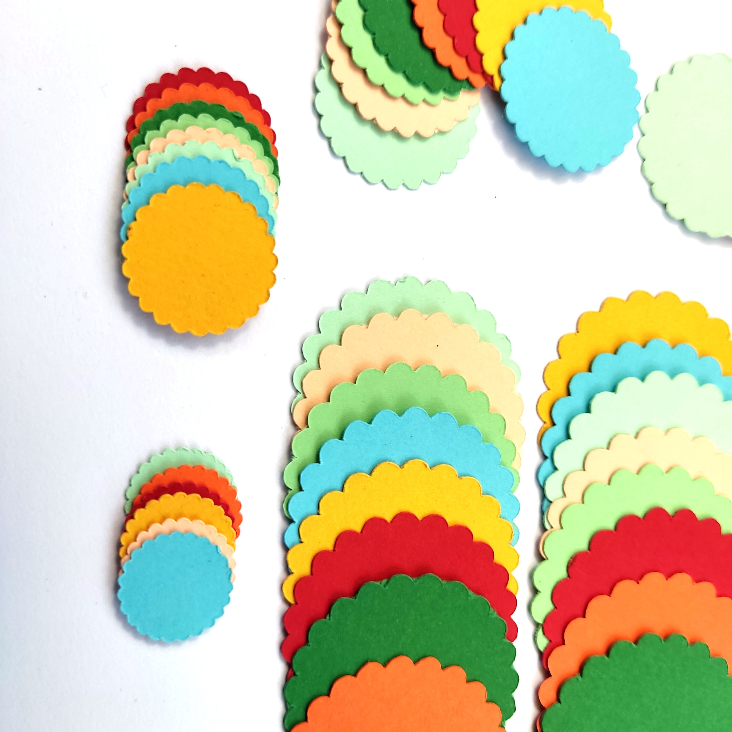 Cardstock Scallop Circles | Sizes From 1,5cm to 4,5cm | Cardstock ...