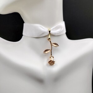 Coquette Elegant Gold Rose Choker, White Velvet - Etsy