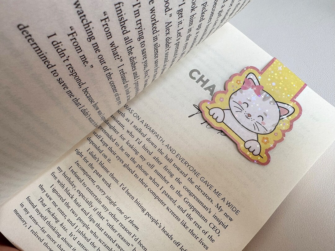 Kawaii Cat Magnetic Bookmark, Lucky Cat Bookmark, Bookish Gifts, Gifts ...
