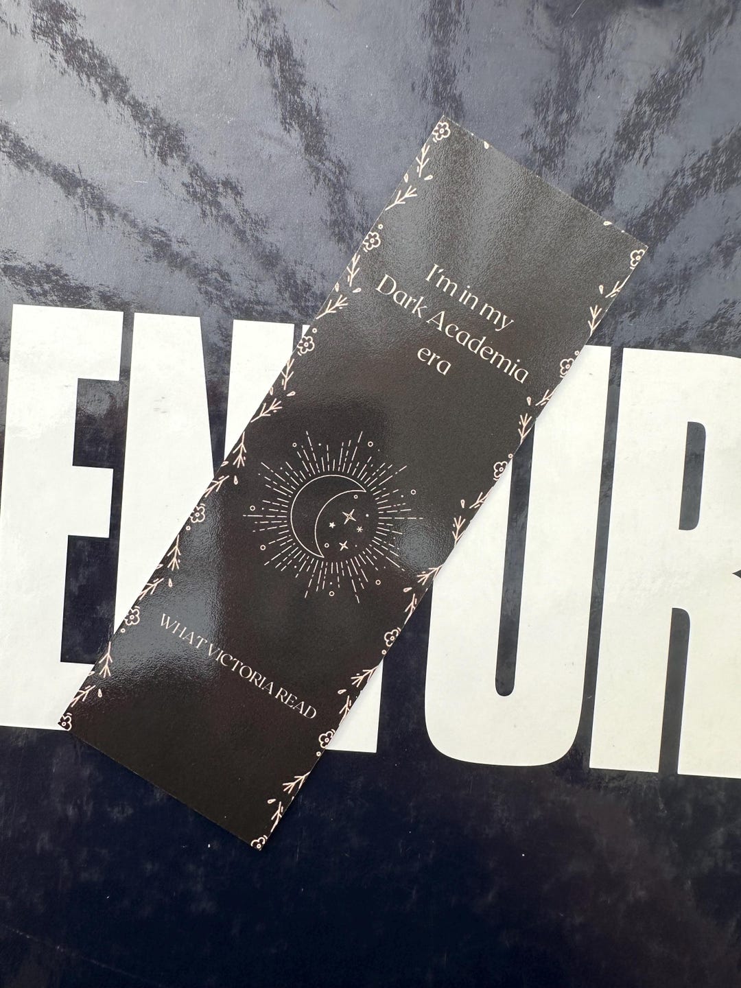 What Victoria Read - Dark Academia Era Bookmark! - Etsy