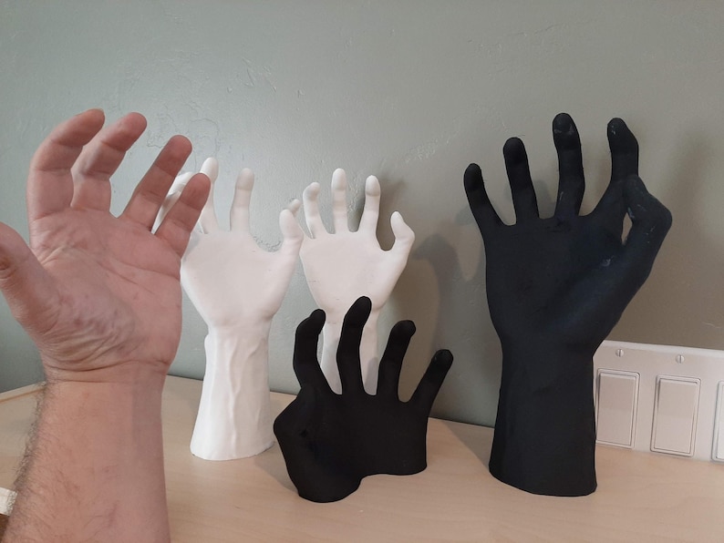 Creepy Wall Mounted Hands – Reaching Horror Decor | Halloween Wall Art ...