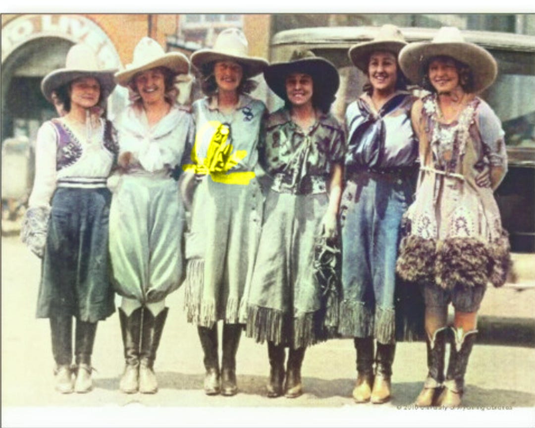 Pendleton Rodeo Cowgirls 1924 8 X 10 Photo Old West Style Rodeo 1930s ...
