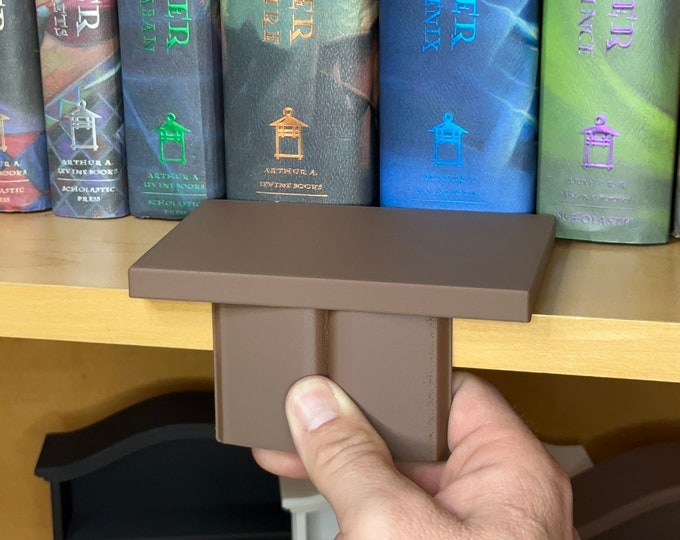 Booktok Bookshelf Guide Align Books Perfectly - Etsy