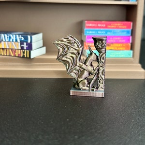 1/6 Scale Miniature Dragon Bookend / Mini Bookshelf / Bookshelf Decor ...
