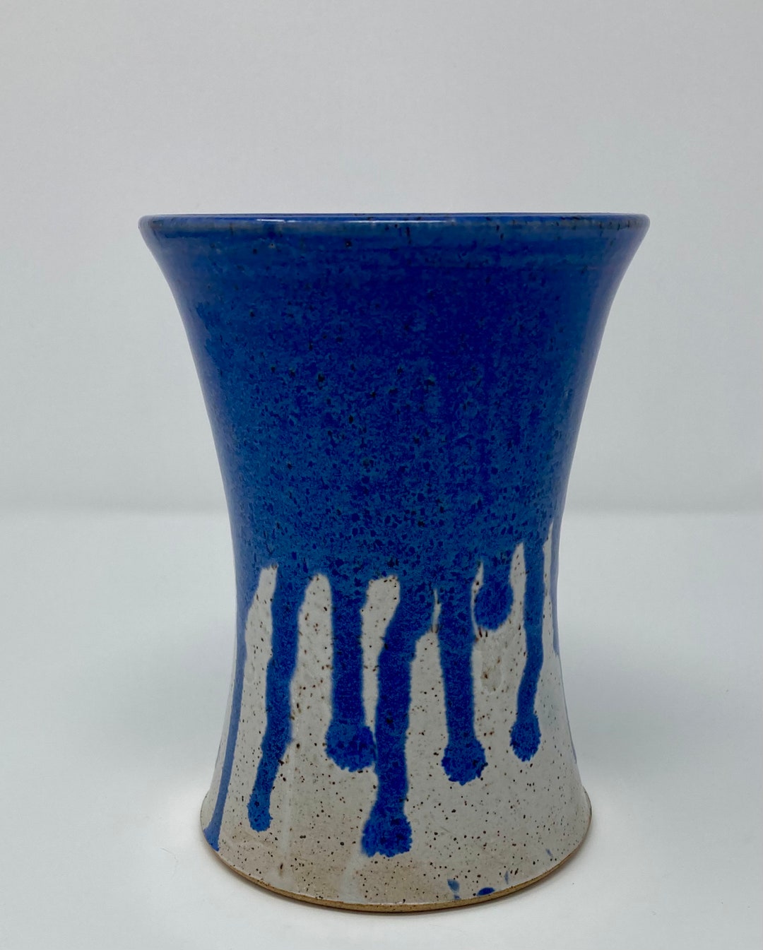 Oatmeal and Drippy Blue Hourglass Ceramic Vase - Etsy