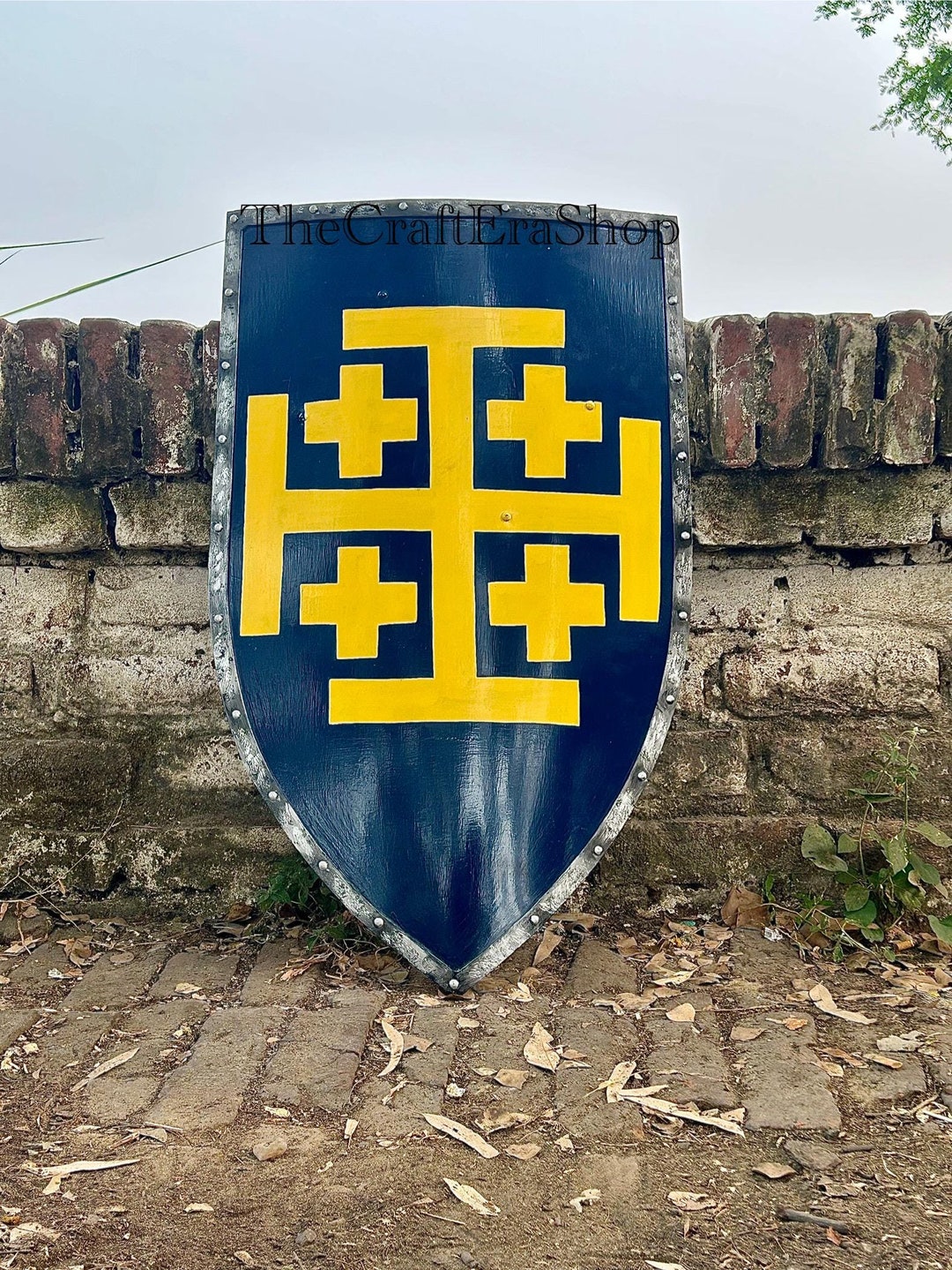 Medieval Knight Shield Pointed Shield for Medieval Knight Costume ...