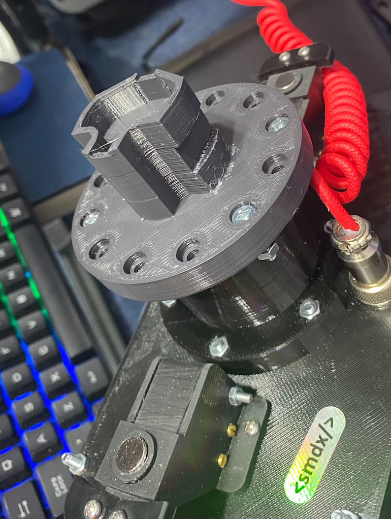 3D File Thrustmaster New Quick Release Adapter T818 (T 818) (version V2 ...