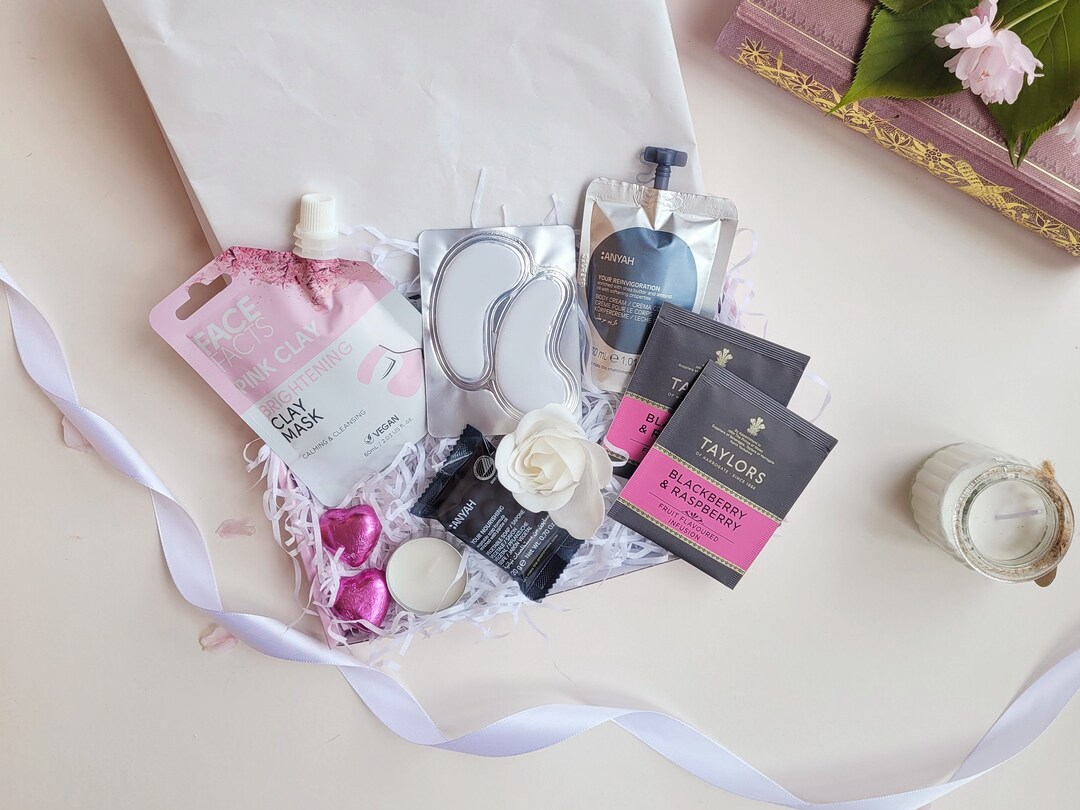 Pamper Gift Box for Her Birthday Relax Mini Pamper Kit Pamper Box ...