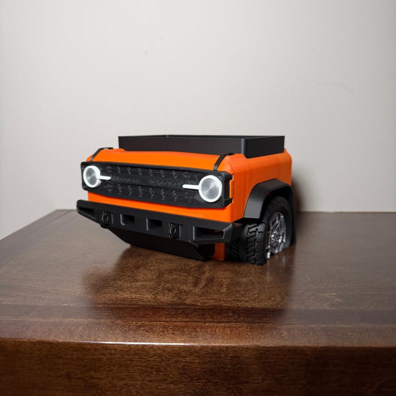 Ford Bronco Inspired Desk Organizer and Charging Dock: Car Enthusiast ...