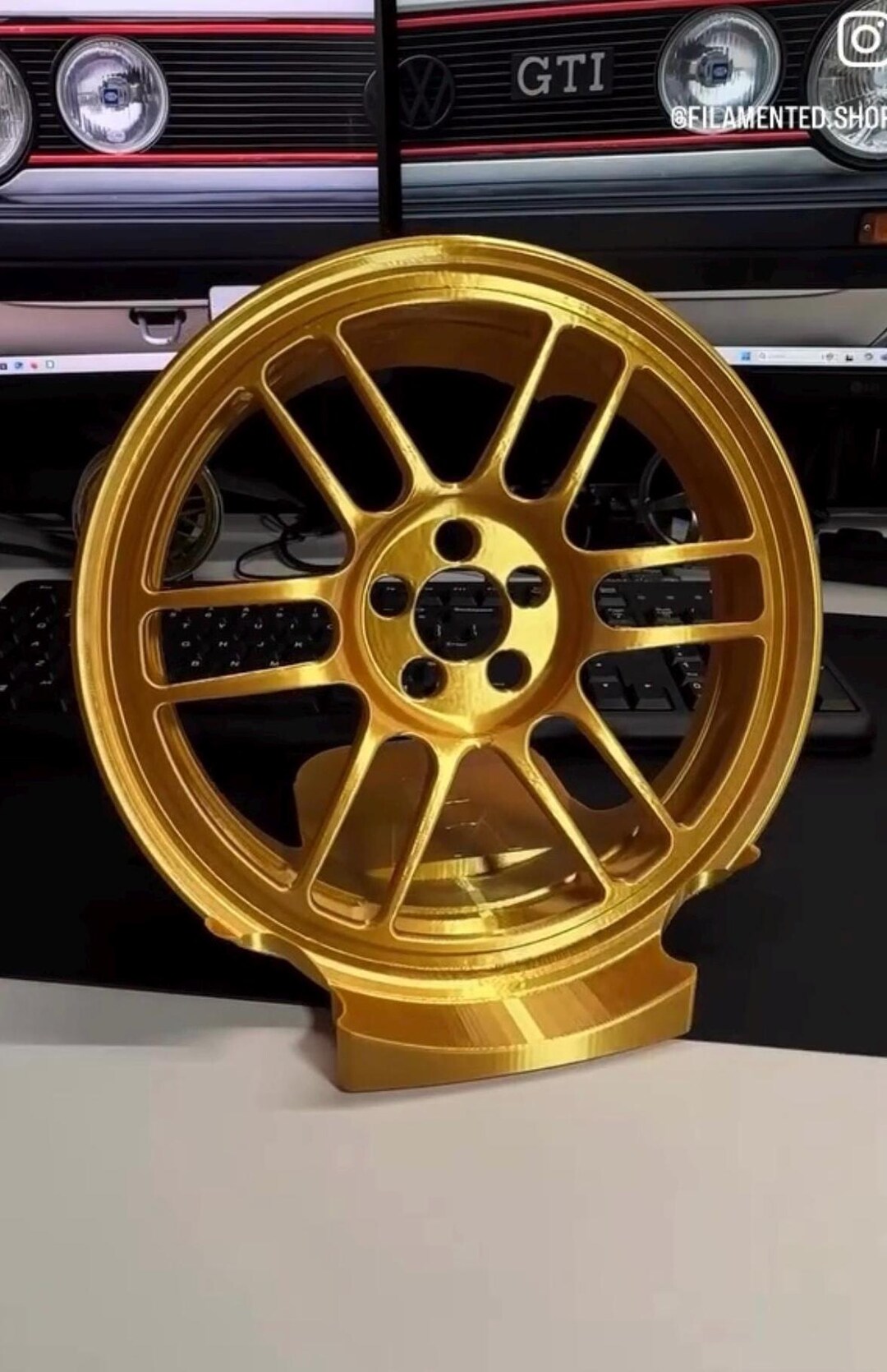 RPF1 Rim Headphone and Controller Stand: Car Enthusiast Gaming Desk ...