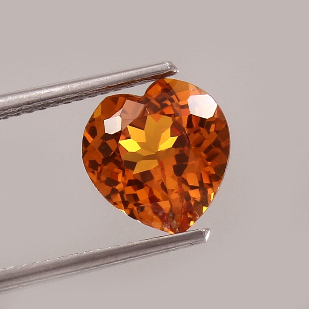 AAA Fine Quality Ravishing Colour Ceylon Orange Sapphire Loose Heart ...