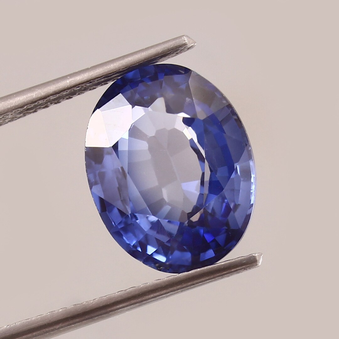 13 MM Ravishing Color Ceylon Blue Sapphire Gemstone: 7.86 Carat Oval ...