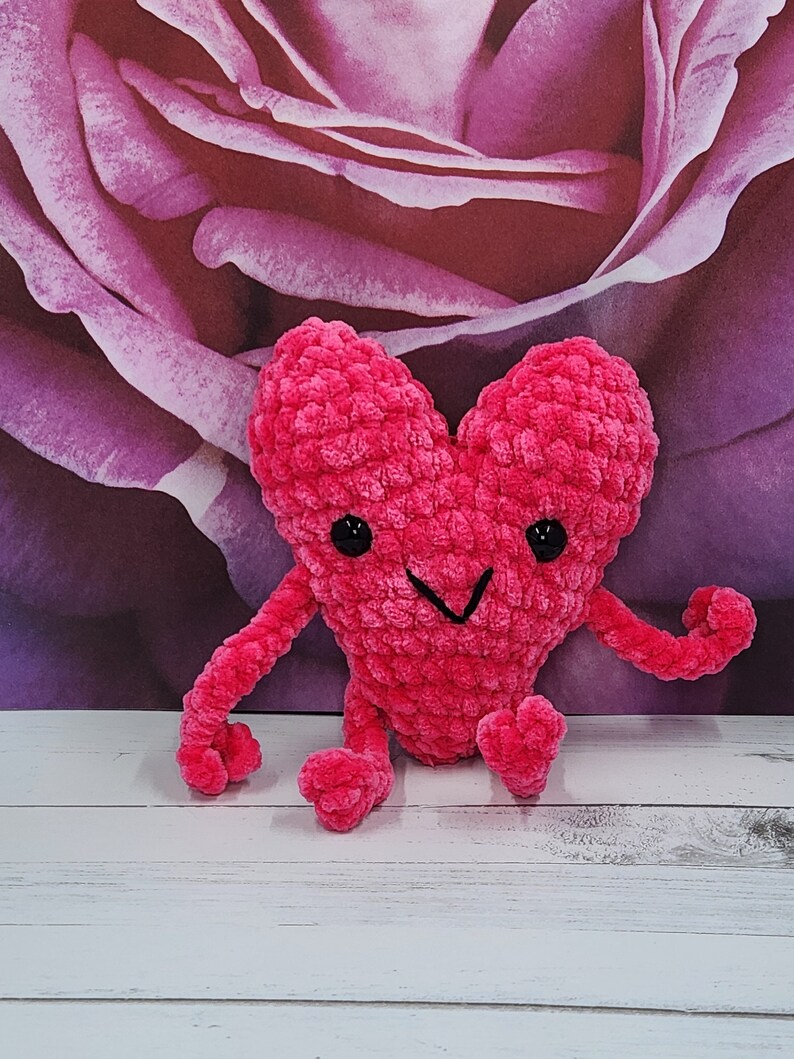 Amigurumi Crochet Leggy Heart, Heart Buddy, Valentine's Day Gift, Gift ...