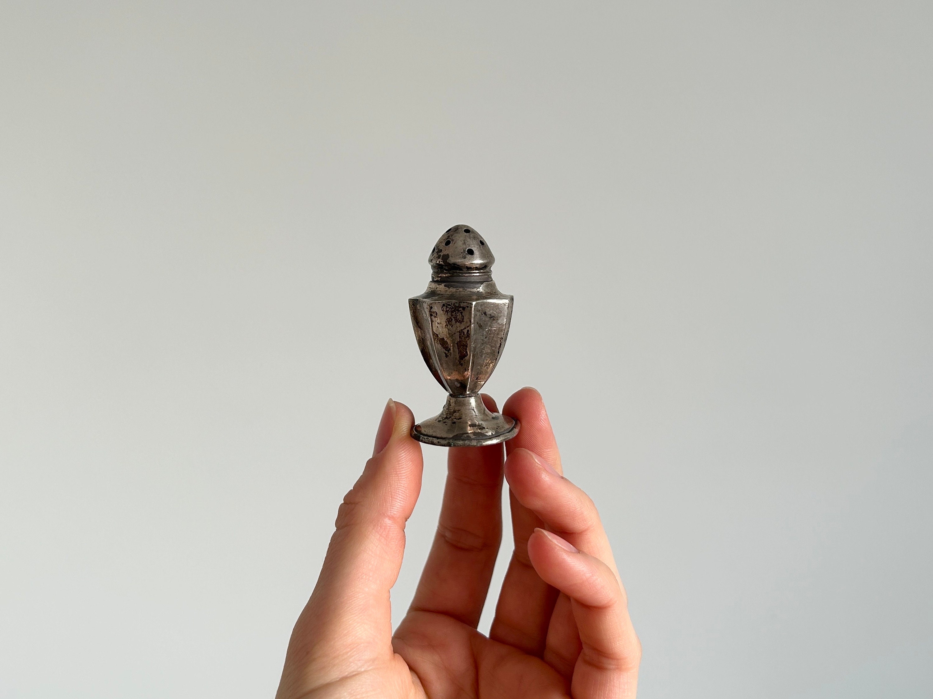 X1 Antique Sterling Silver Mini Salt Pepper Shakers - Etsy